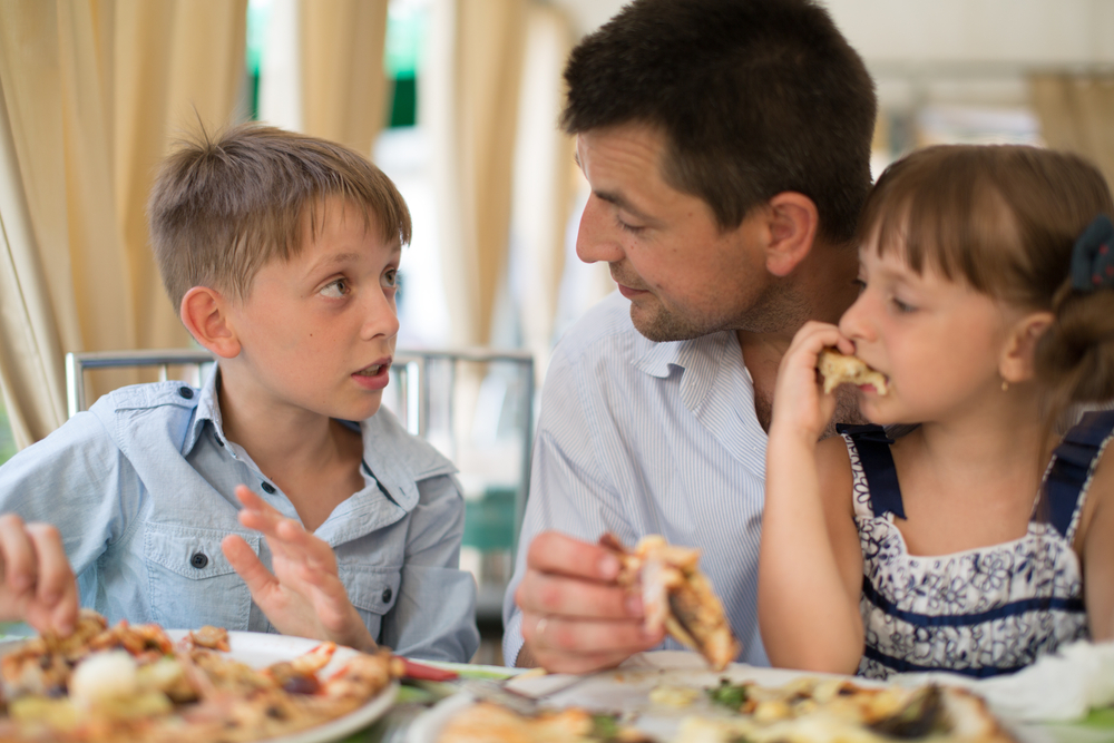 How Dads Are Finding New Roles at Dinner - The Family Dinner Project ...